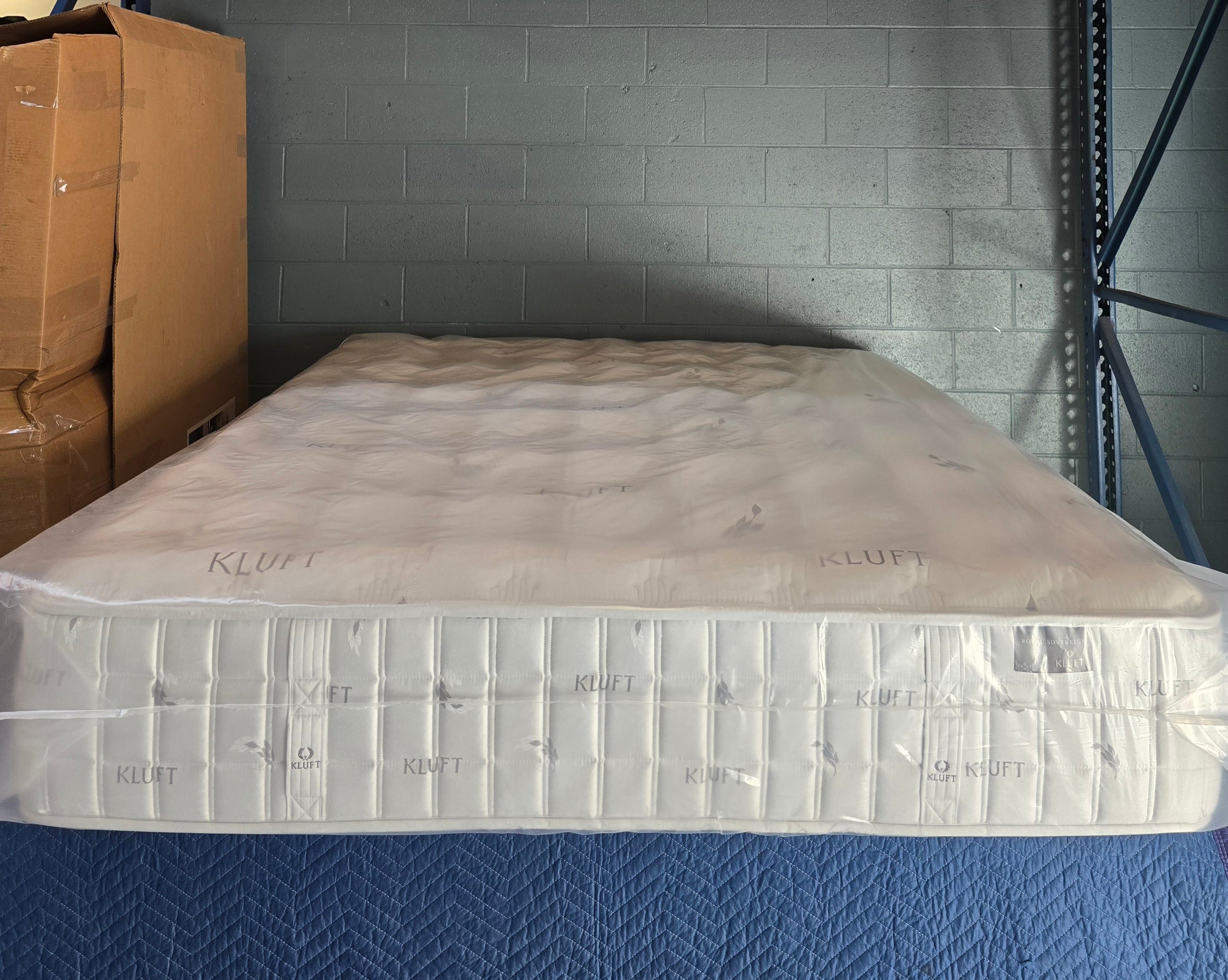 Kluft Royal Sovereign – Kumfy Sleep
